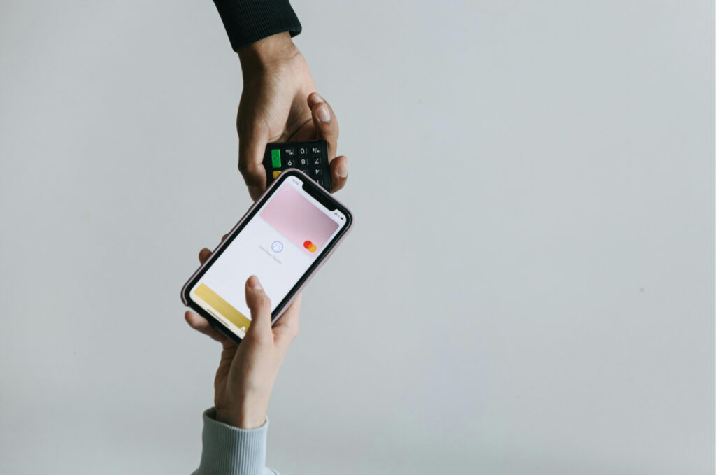 【9社比較】安さと機能を兼ね備えた決済端末 | PAY ESCORT